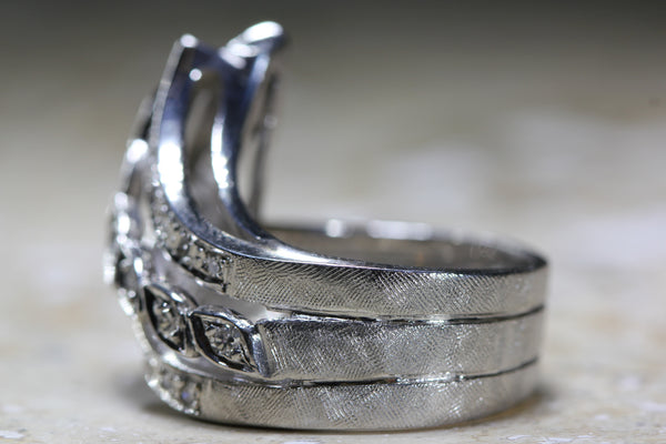 ANTIQUE CHEVRON MOTIF RING DIAMOND 14K W GOLD RETRO 1940's - Garden Of ...